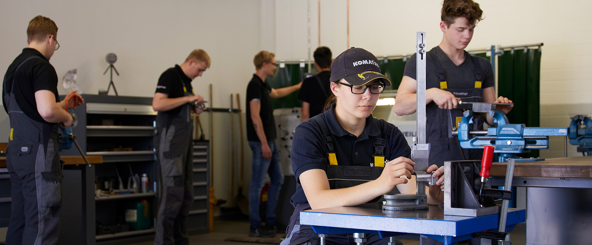 Ausbildung Land & Baumaschinenmechatroniker bei Schlüter für Baumaschinen